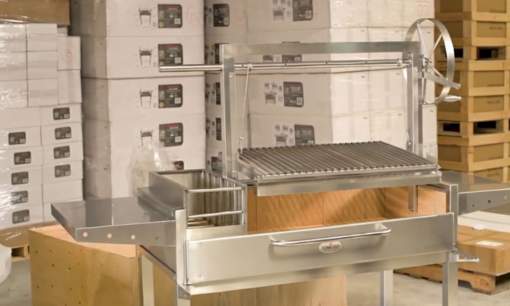 How to Assemble a Parrilla Argentina Grill with Brasero | Step-by-Step ...